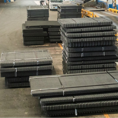 Different Weaving Style Square Metallic Screens For Sizing and Mineral ...